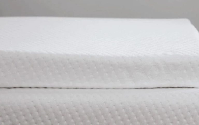 Best Mattress Toppers for Side Sleepers of 2021 | Sleep Foundation
