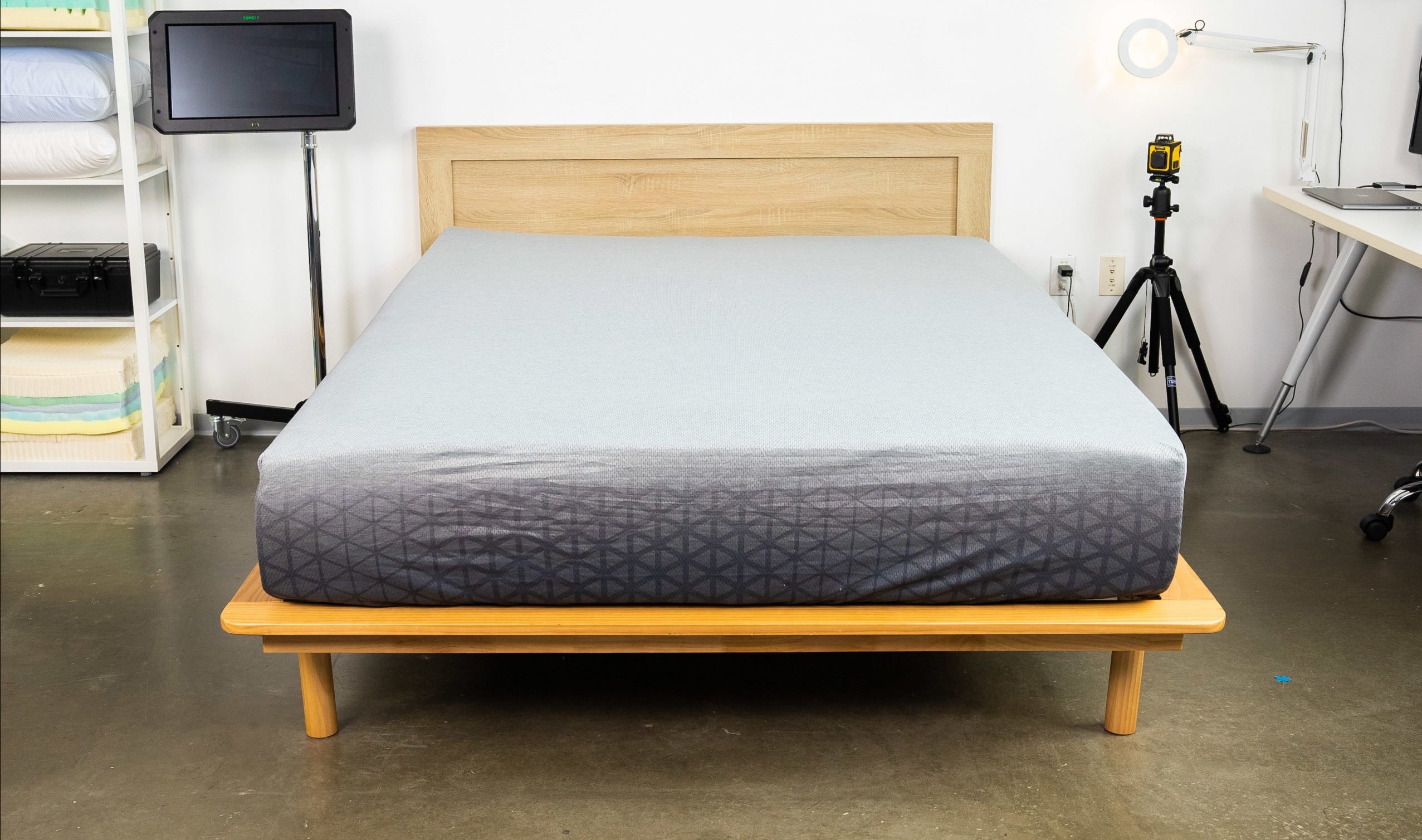 Zoma hybrid mattress store